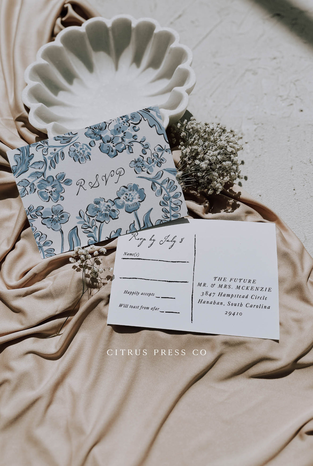 Wedding invitation post cards | Beachweddingtips.com